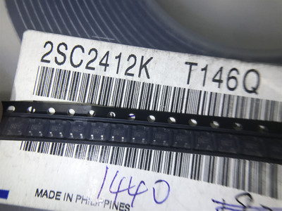 2SC2412K-T146Q 2SC2412KT146Q全新正品原装 打包购买1件=100PCS