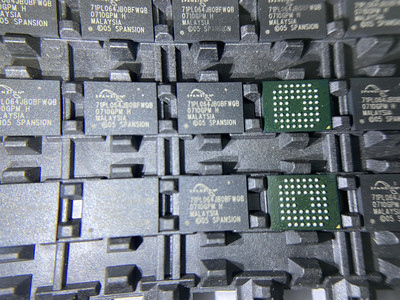 全新原装 S71PL064JB0BFWQB 71PL064JBOBFWQB  71PL064JB0BFWQB