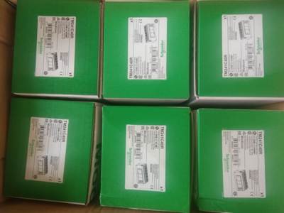 施耐德PLC模块TM241C24R/C24T/C24U/CE24R/CE24T/CE24U询价