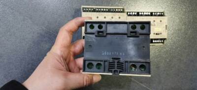 议价*3RG9002-0DB00 6ES5 101-8UC11 西门子AS接口模块 原装￥