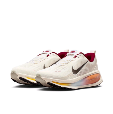 Nike Vomero 18 跑鞋 减震防滑低帮厚底训练轻便短跑IQ1131-120