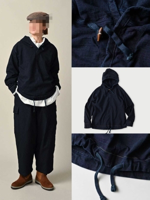 牛角扣连帽抽绳卫衣女款2026