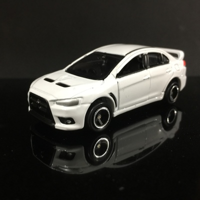 三菱儿童玩具白色合金车模