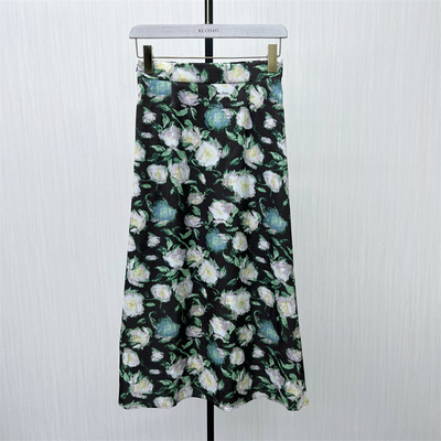 图●2025秋季新品 小清新碎花半身裙女高腰显瘦垂感直筒长裙9155