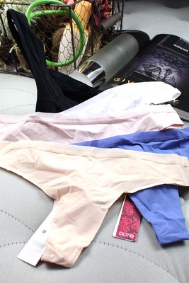 一片式欧美情趣丁字裤这个价格买