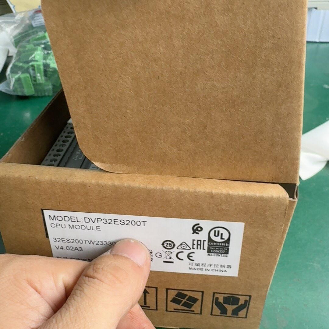 议价DVP32ES200T PLC 台达可编程序控制器 工业控制模块维修