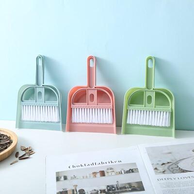 Mini Broom and Dustpan Set for Home and Pet Use, Small Sweep