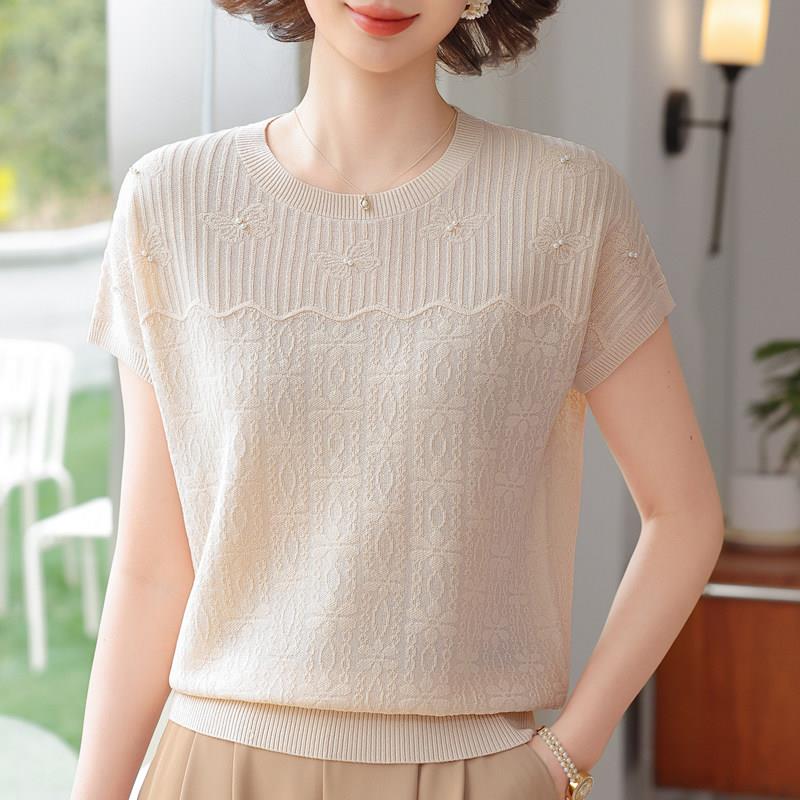 2026年妈妈夏装新款冰丝短袖小衫中老年女装夏季时尚T恤减龄套装