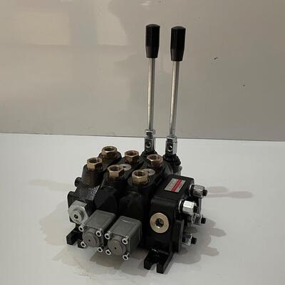 DCV60-2A-E1(210)-S1C1A1-S4C1A1-U1-R8船舶救生艇液压多路换向阀
