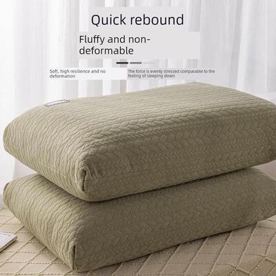 A pair of five-star hotel soft pillow with pillowcase 枕头芯