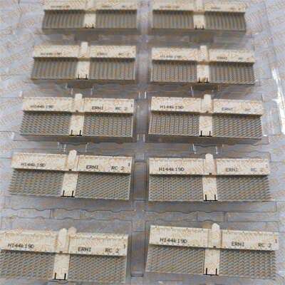德国ERNI104935PCB连接器2mm弯角式母型176pin数据传输率2 Gbit/s