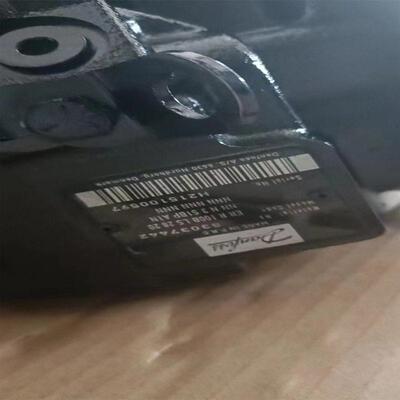 丹佛斯行走泵ERR100BLS2520NNN2S1BPA1NNNNNNNNNN-83037390液压泵