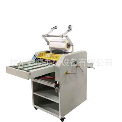 WDFM-90C型数码油加温半自动覆膜机（带拉断）
