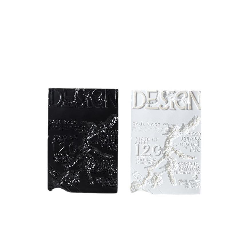 现代北欧轻奢复古树脂浮雕书本摆件仿金属书块家居样板间软装饰品