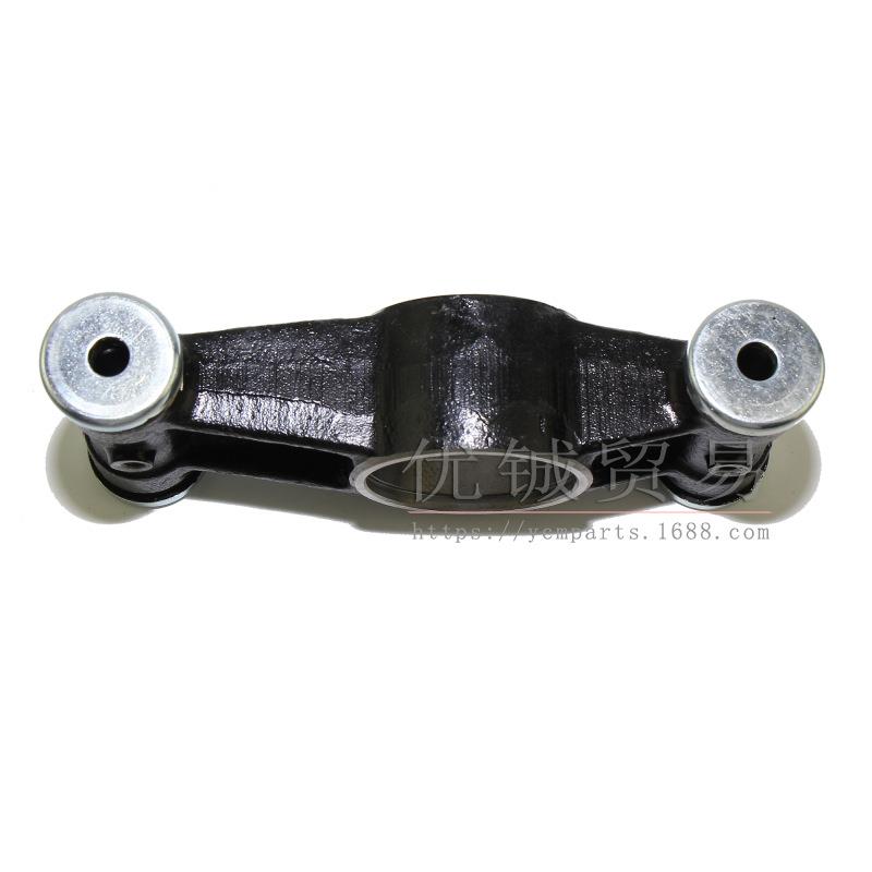 适用春风CF500/x5/x6后轮轴支座/后悬挂/羊角9010-0600A0摩托配件