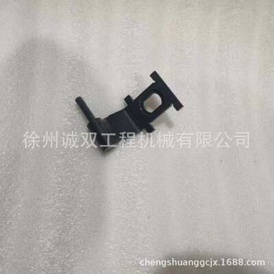 S750 S770 S550 S650 S630滑移装载机门铰链 销子7193725