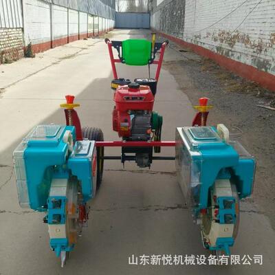 汽油自走2行玉米大豆播种机 双行鸭嘴播种机 农用施肥精播机