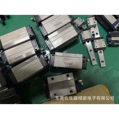 精密滚珠滑轨滑块HSR15R1SS HSR20R1SS HSR25R1SS HSR30R1SS
