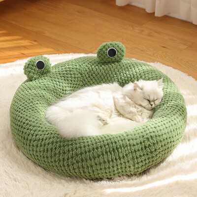 Soft Plush Frog Cat Bed HighQuality Polyester Fiber Warm