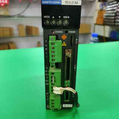 山洋驱动器RS1L01AAWFF-AL现货九成新拆机品保三个月议价出售议价