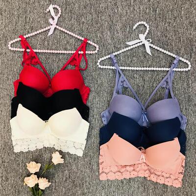 Lace bra with smooth top and adjustable bra for