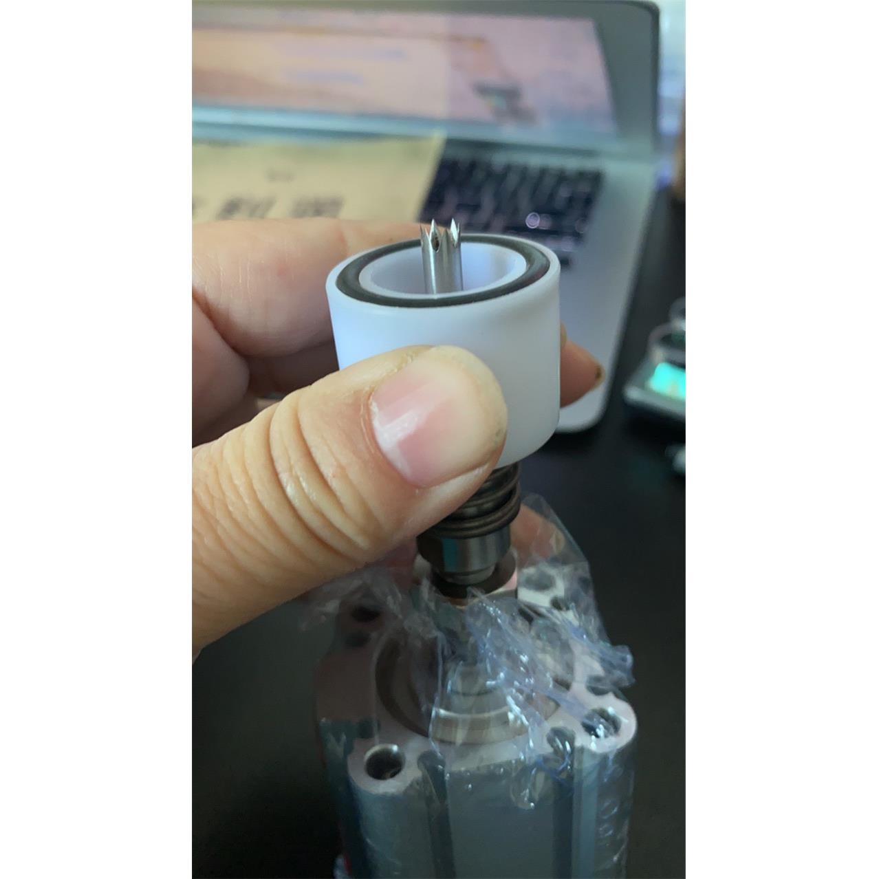 气动打孔器叉齿薄膜打孔器塑料袋制袋机气动打孔器冲孔打孔机插齿