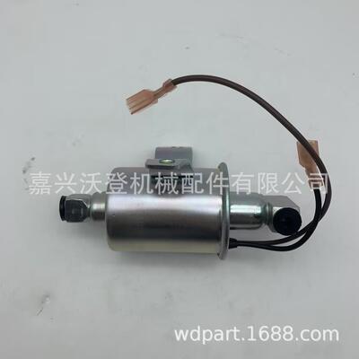工程机械配件 E11008 燃油泵