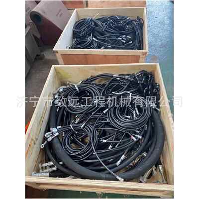 6754-51-9811油管， 6754-51-9911，挖掘机油管PC200-8