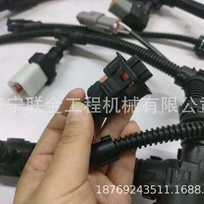 PC400-7发动机线束6456-81-9320