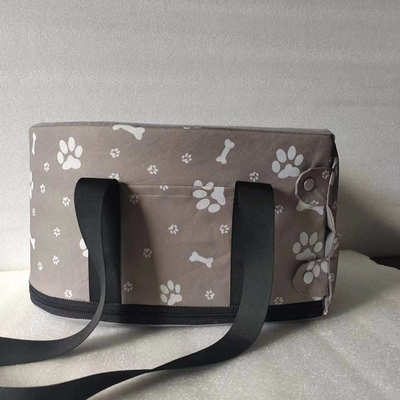 宠物通用狗窝窝安全新款猫座椅控控窝四季汽车窝宠物中中宠物车载