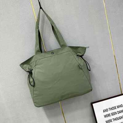 Same nylon commuting bag, ultra light, encrypted waterproof