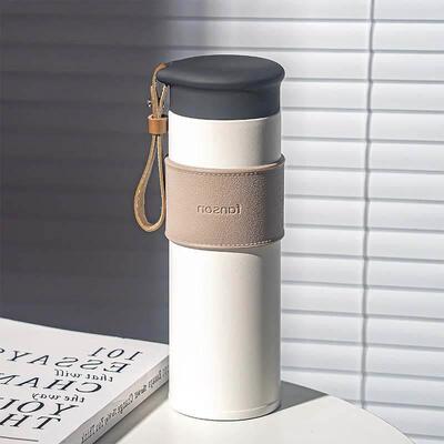 High aesthetic value car mounted water cup with insulatedcup