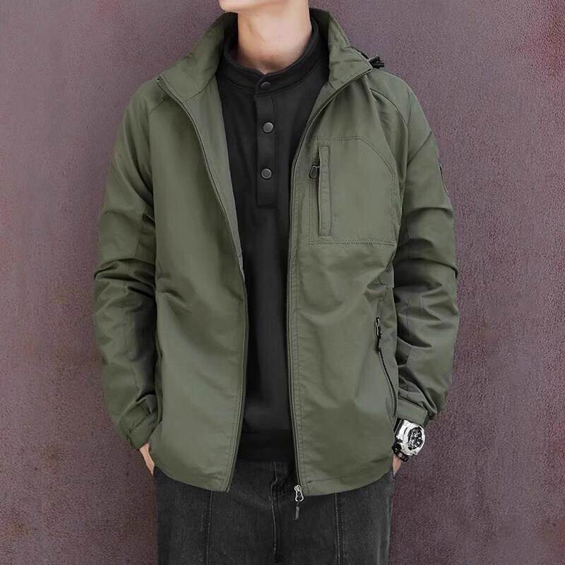 高端军绿色夹克外套男春秋季工装潮牌宽松休闲男士连帽冲锋衣高端