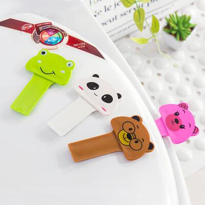 Toilet Seat Lifter Creative Toilet Seat Anti-dirt Handle Bat