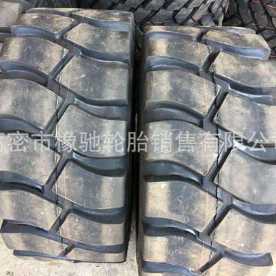 鲁1飞装载机工程机械轮胎900-81/710-8328小型5装载机轮胎