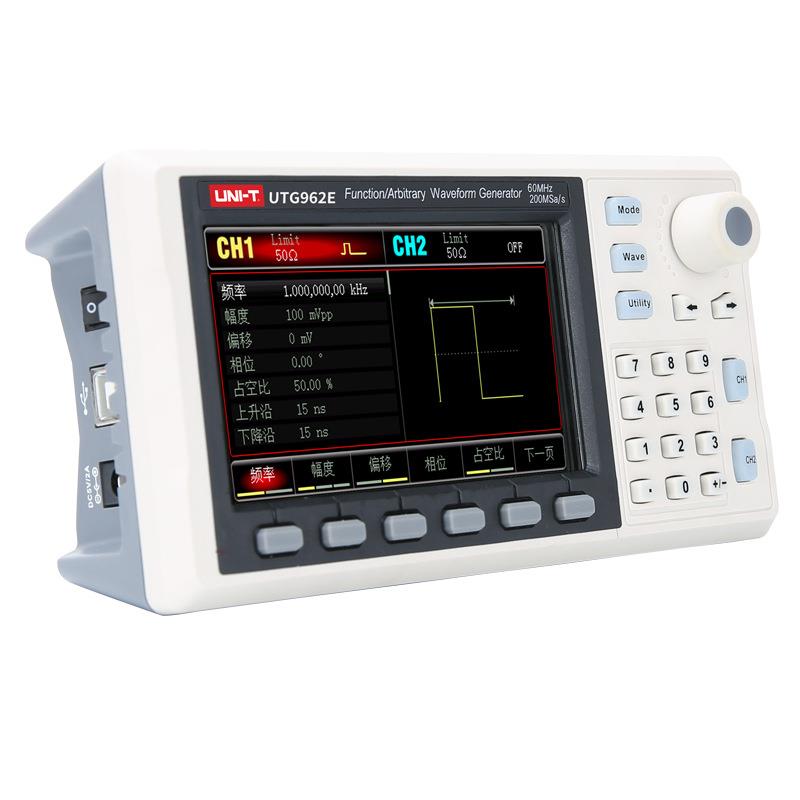 UTG900E系列函数/任意波形发生器 (下单前请确认货期!)