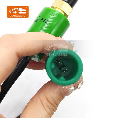 挖掘机配件适用E200B/120B/ E861-03205压力开关传感器20PS767-11