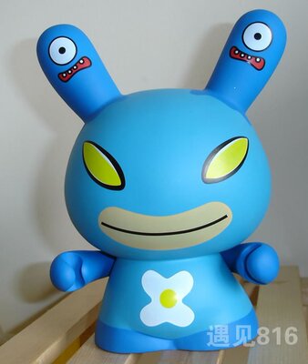 kidrobotdunny坏兔子存钱罐公仔