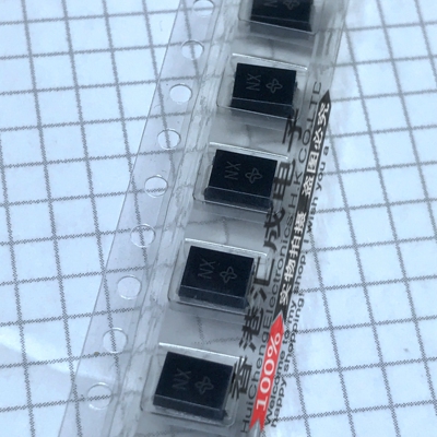 SMBJ90CA-E3/52 SMBJ90CA SMB/DO214AA 原装 100个25