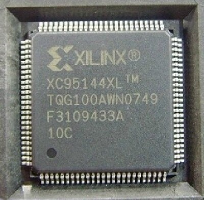 实体店XC95144XL-10TQ100，XC95144XL-10TQ100进口拆机带板