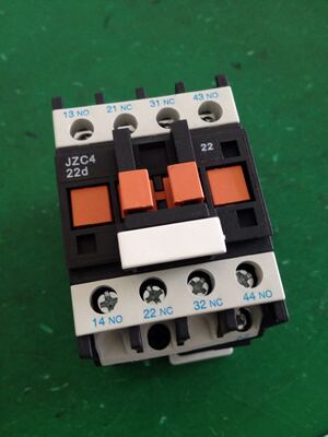 JZC4-22  CA2-DN22  31  40  04中间继电器式交流接触器