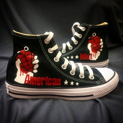 美国朋克风涂鸦帆布鞋