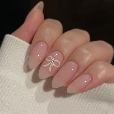 简约蝴蝶结点钻穿戴甲短款杏仁裸色美甲假指甲press on nails甲片