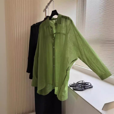 2025一见欣喜 夏日气氛感 苎麻衬衫 秀媚翠绿 压褶肩线 轻薄蝙蝠
