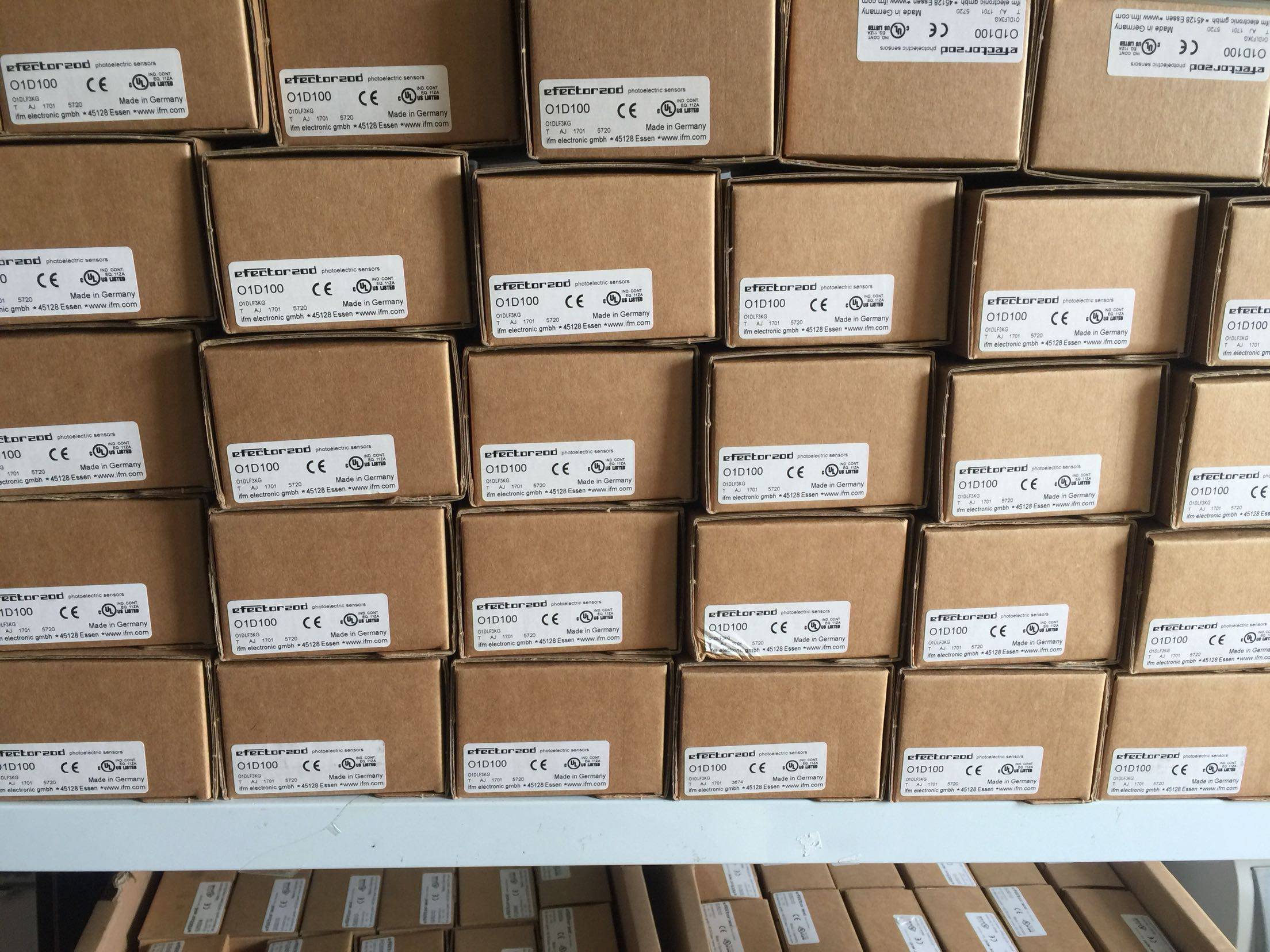 IFM激光传感器O1D102 O1D300原装产品-大量现货_虎窝淘