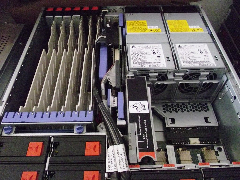 IBM X3850服务器 8863 4路CPU/8G/73G/DVD/双电源保修一年_虎窝淘