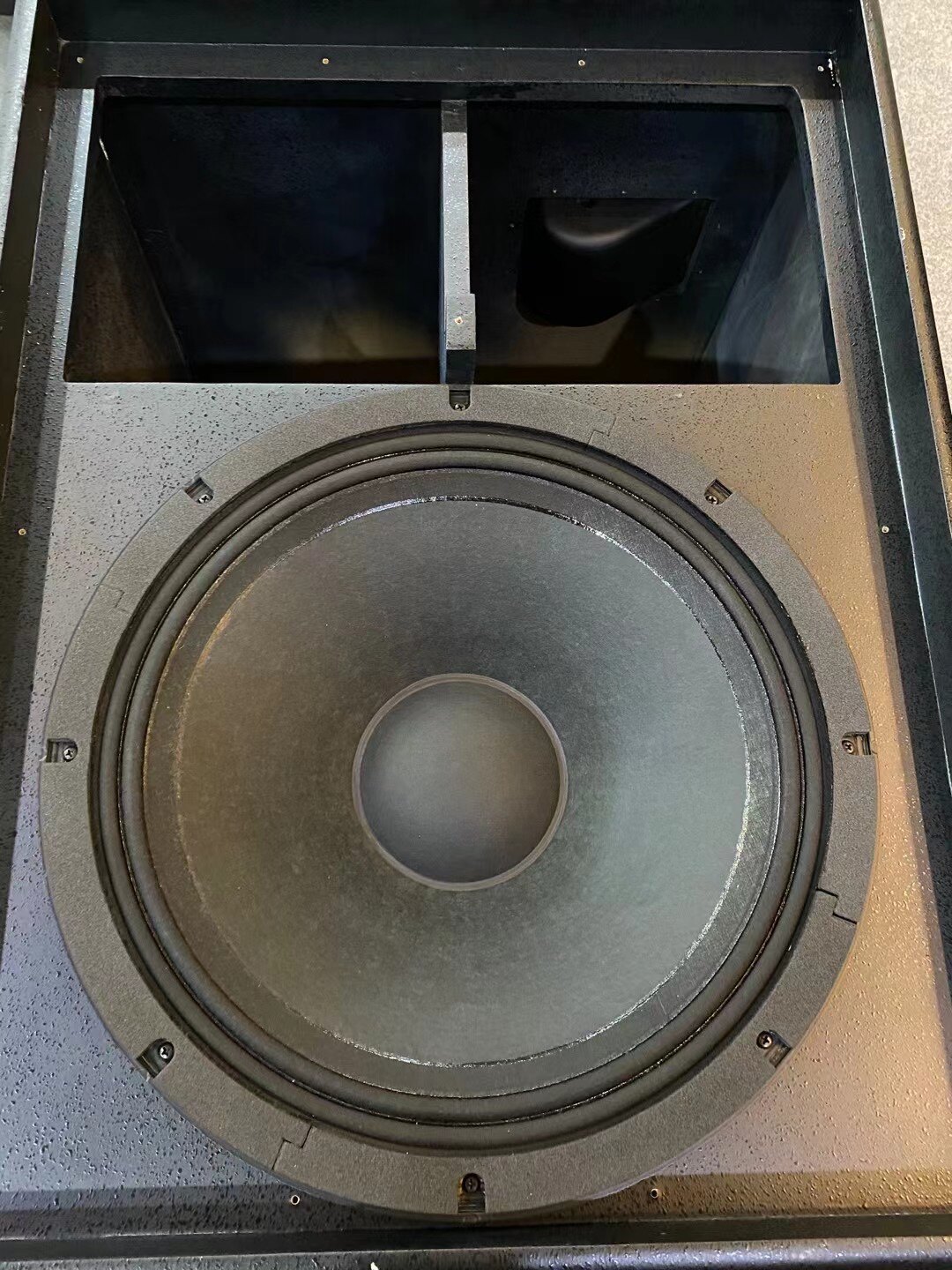 二手原装进口意大利UNLIMITED HS18单18寸低音炮RCF旗下品牌_虎窝淘