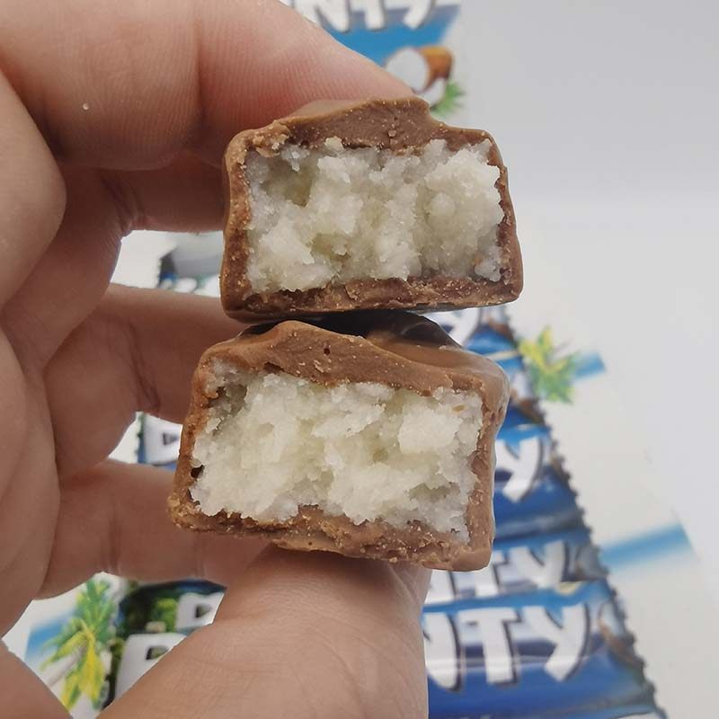 临期甩卖俄罗斯进口椰蓉夹心巧克力棒BOUNTY朱古力士力架55g_虎窝淘