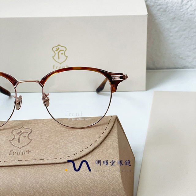 Front Korean designer brand retro myopia glasses eyebrow line frame ...