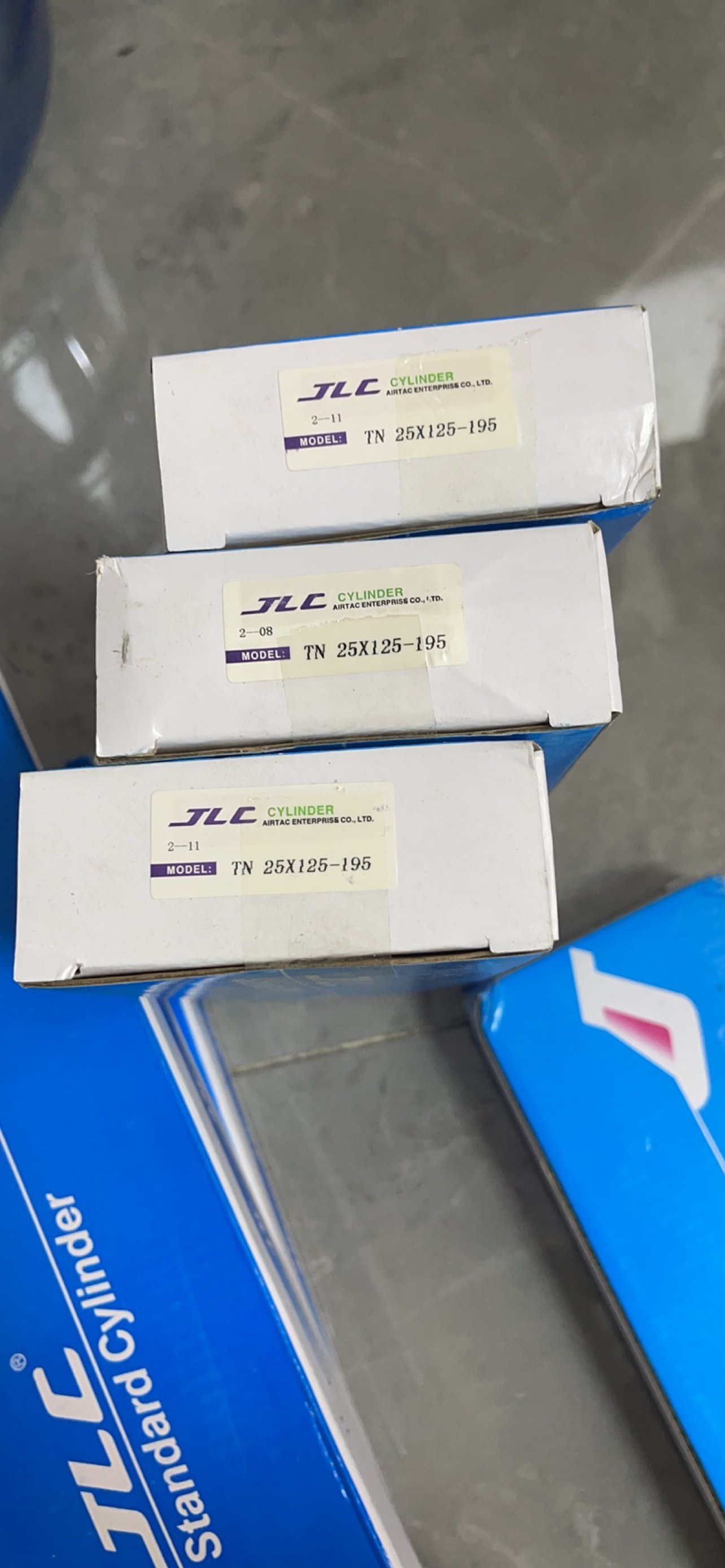 JLC高端定制进口型气缸TN25*19-71厂家独家定制TND25*38_虎窝淘